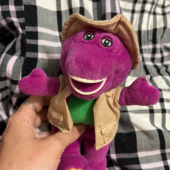 Toys | Vintage 1996 Safari 7 Barney Bean Bag Dinosaur | Poshmark